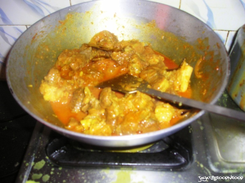 Jayati's Food Journey - Enjoy!!!: Panthar Jhol (Simple Mutton Curry)
