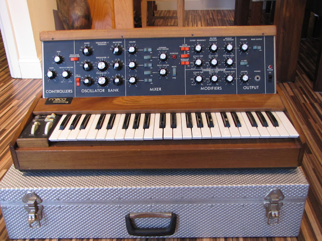 MATRIXSYNTH: Stunning Moog Minimoog Vintage Analogue Synthesizer