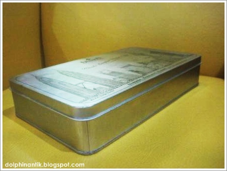 Dolphin Antik: Kaleng Coklat Danson