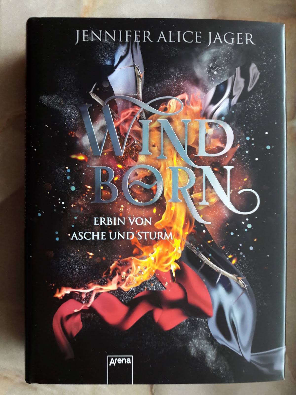 Lesezauber: Rezension: Windborn: Erbin von Asche und Sturm - Jennifer ...
