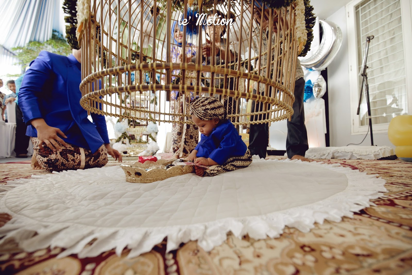 Le Motion Photo: Raihan's Tedak Siten (Adat Jawa)