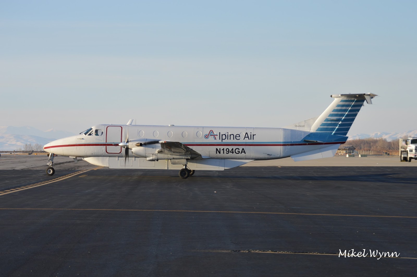 M. Wynn: "Wild Card" Aviation Photography & Images: Gallery Update ...