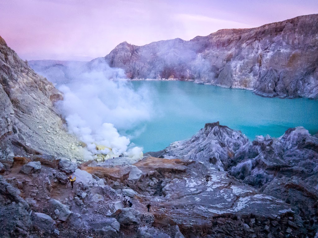 Perburuan Blue Fire Kawah Ijen ~ Serius Tapi Santai