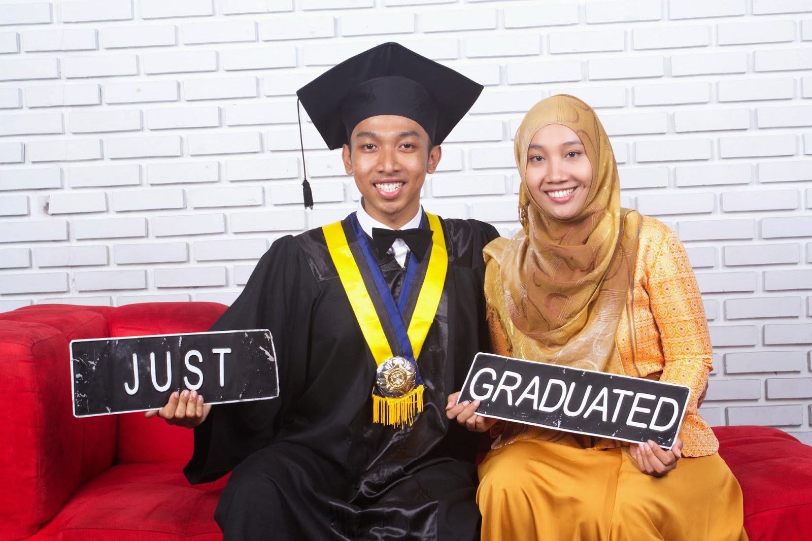 La Dolce Vita, Live a Happy Life...: Referensi Foto Wisuda: GIBRAN ...