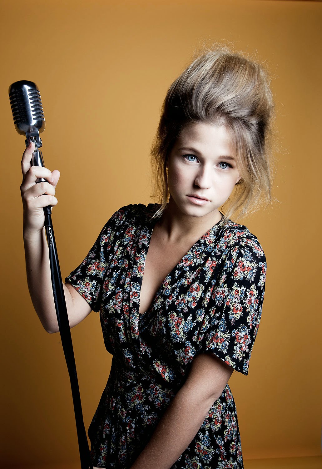 This World of Selah Sue: Selah Sue for Metropolitan Eurostar Magazine