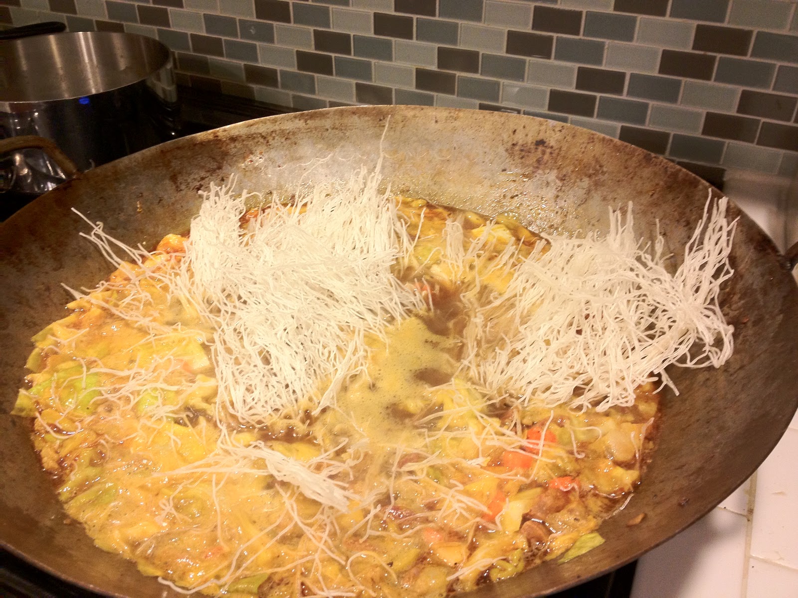 Norman and Lisa's Foodie Adventures: Pancit (Filipino Noodle Dish)