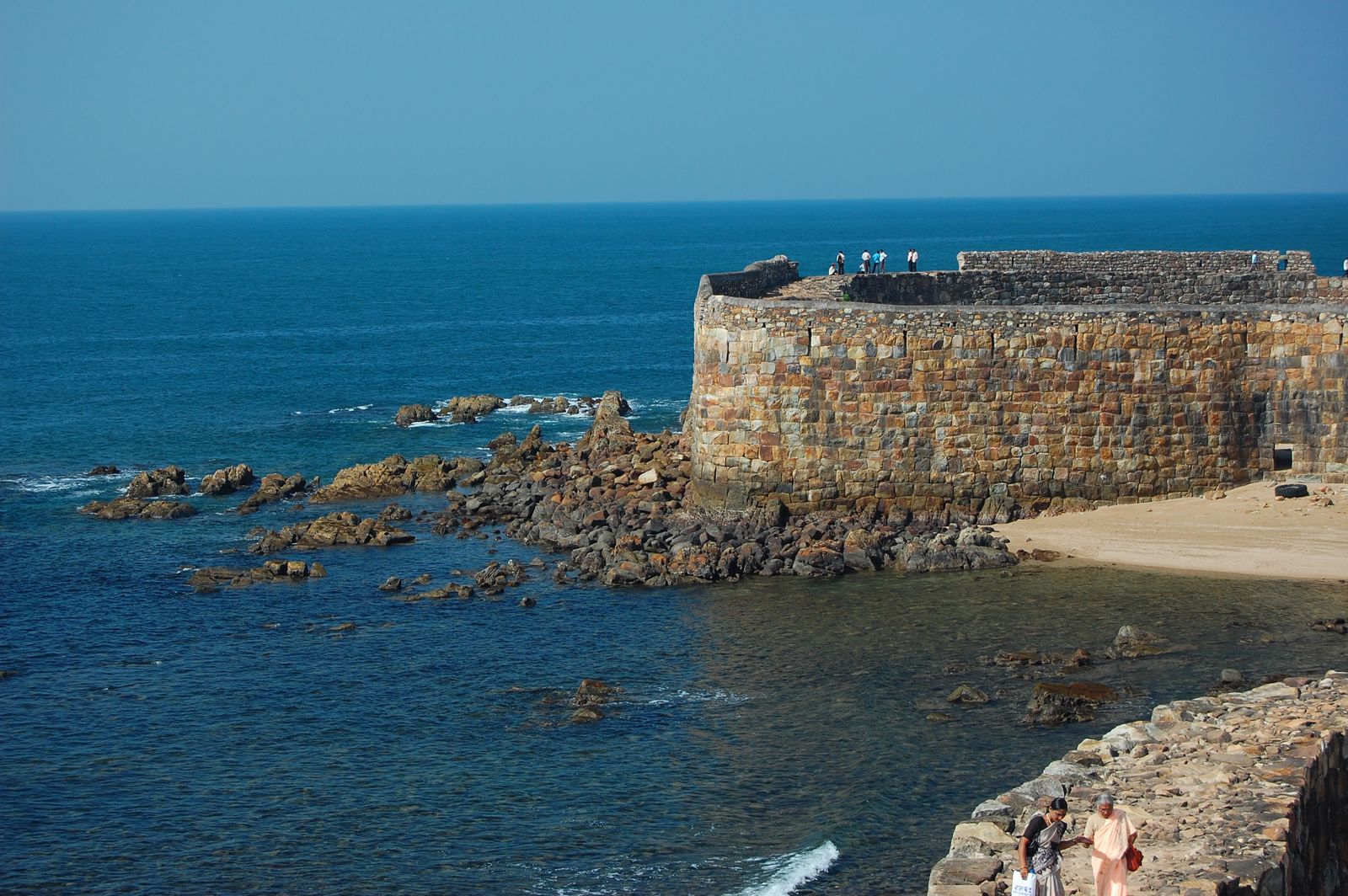 BEST TOURIST SPOTS: Sindhudurg Sea Fort - Tourist Spot