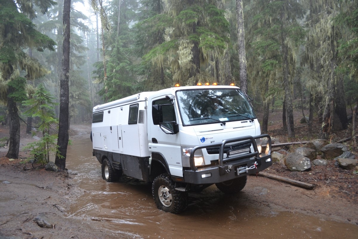 EarthCruiser EXP Off-Road Karavan