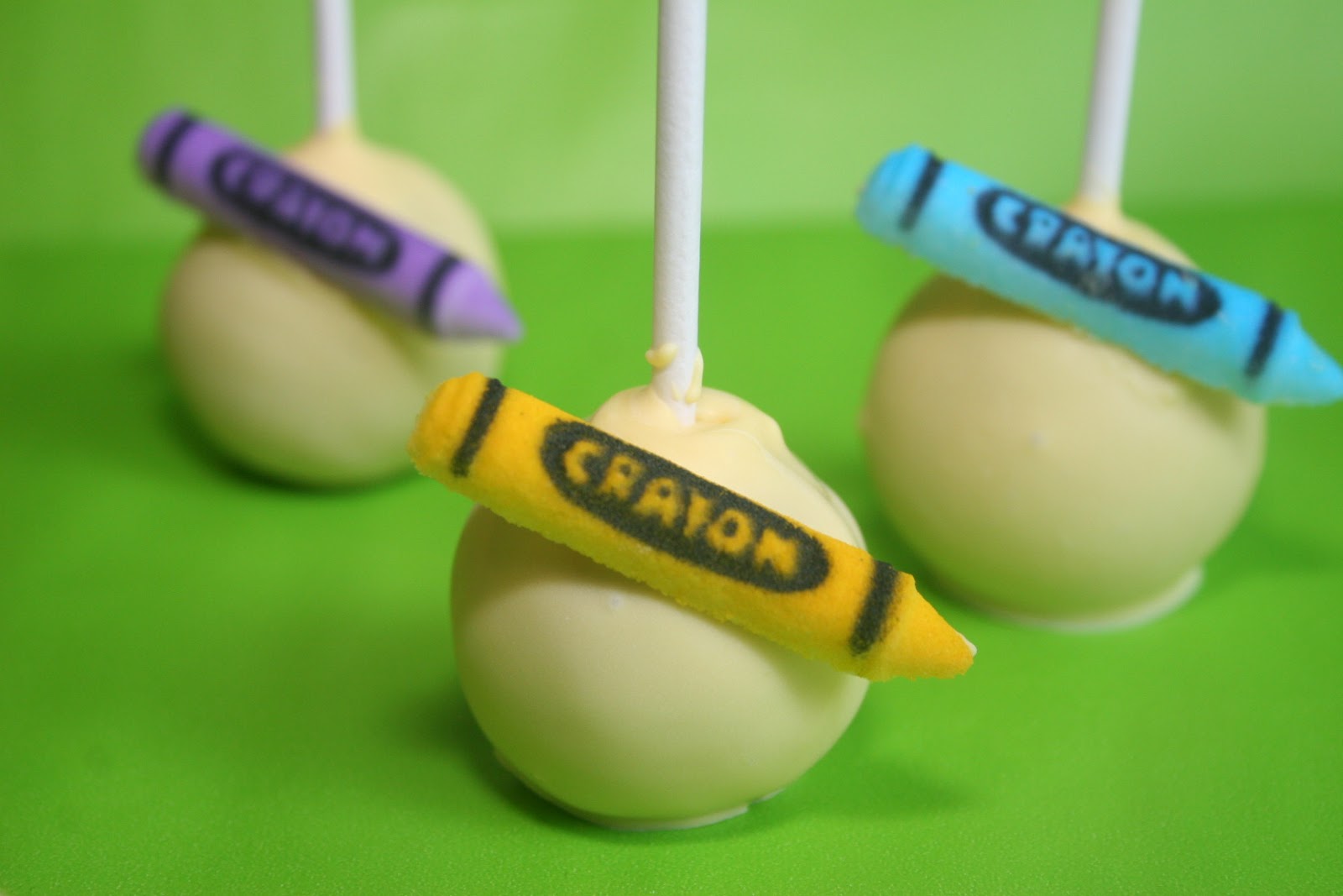 icakepops: Back to School Cake Pops