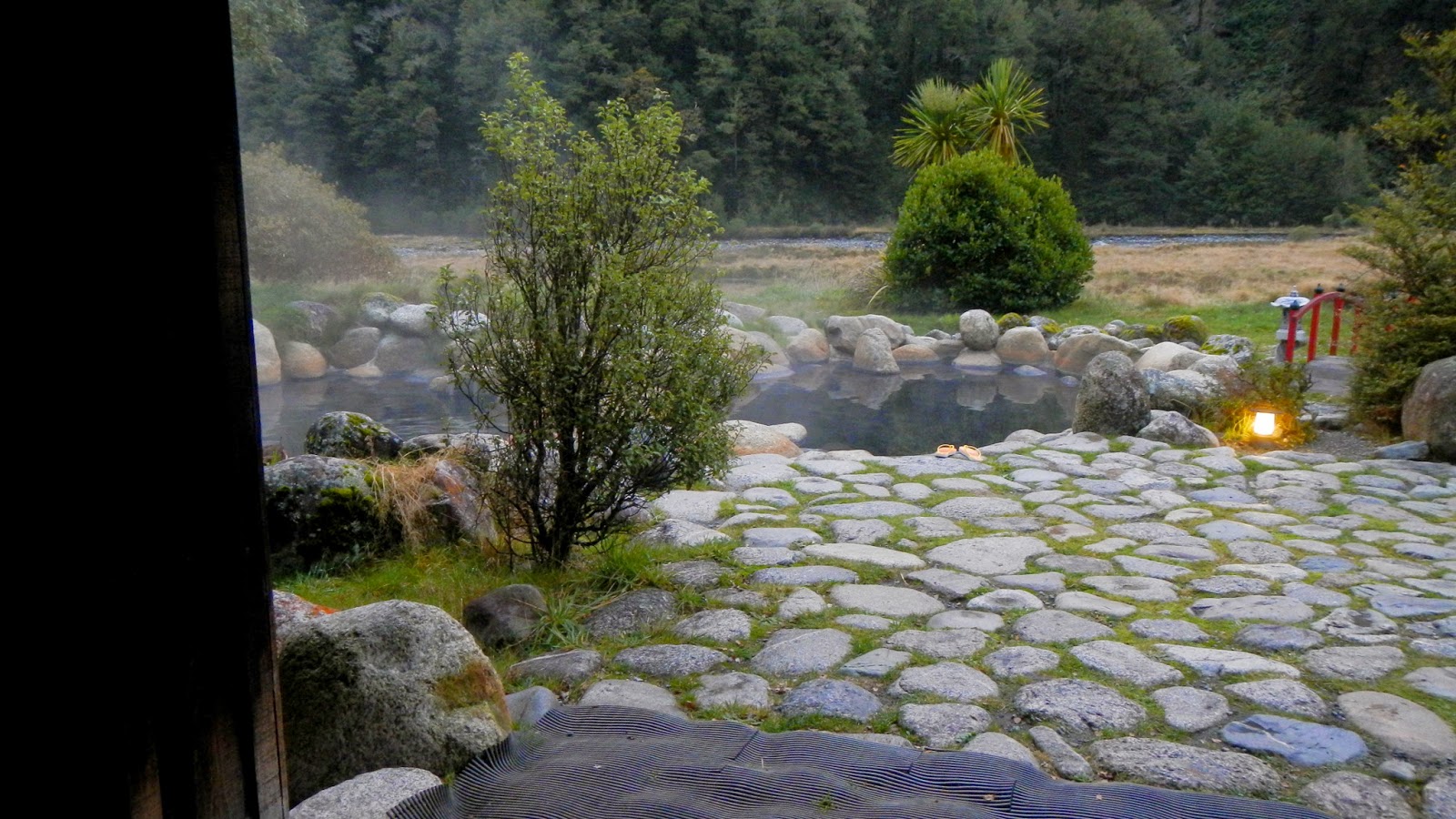 Licorice Allsorts: Maruia Springs... 'Onsen' - Japanese Bath House