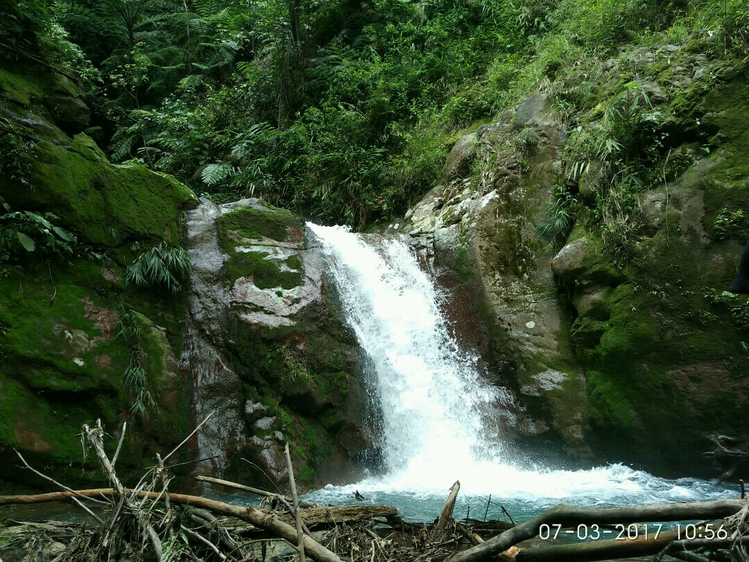 WewW, Kereeeeen!!: Maen ke Desa Wisata Ciasmara: Part 2 (Curug Cikawah ...