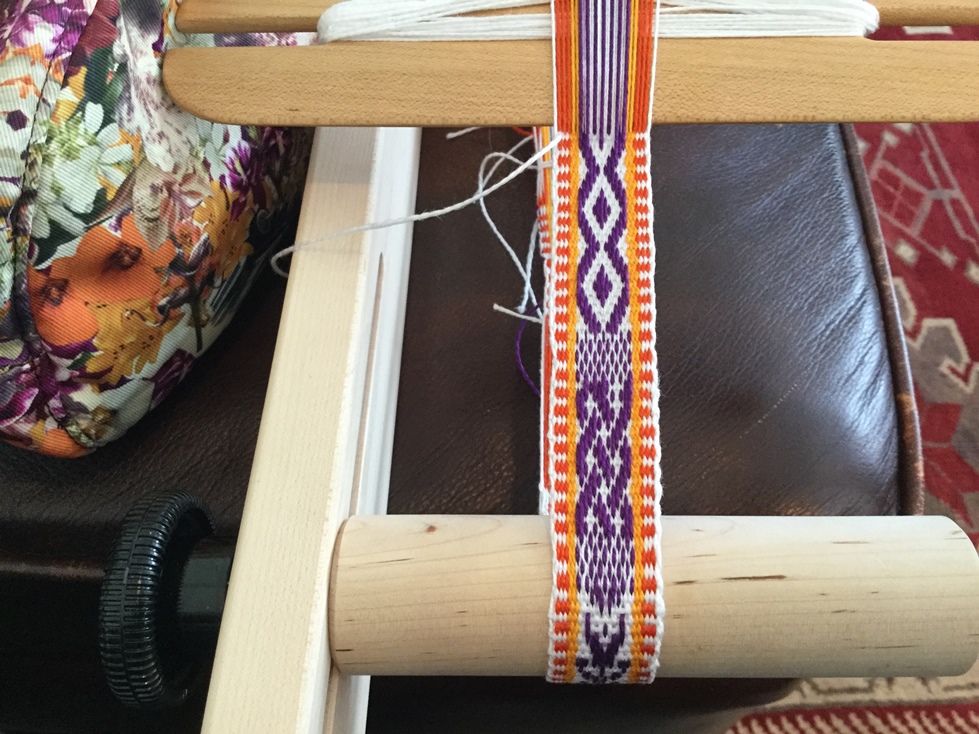 WEAVING FOR FUN: Inkle Loom Workshop
