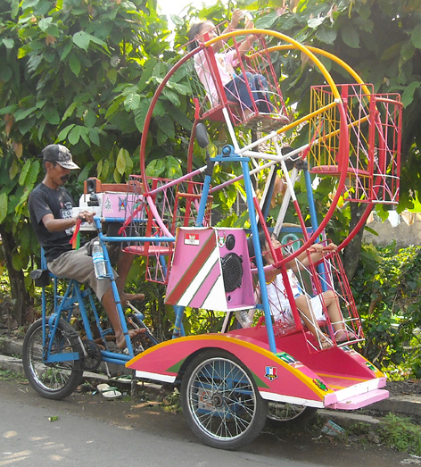 WILD MOTION: RADICAL INDONESIAN BIKE ACTION