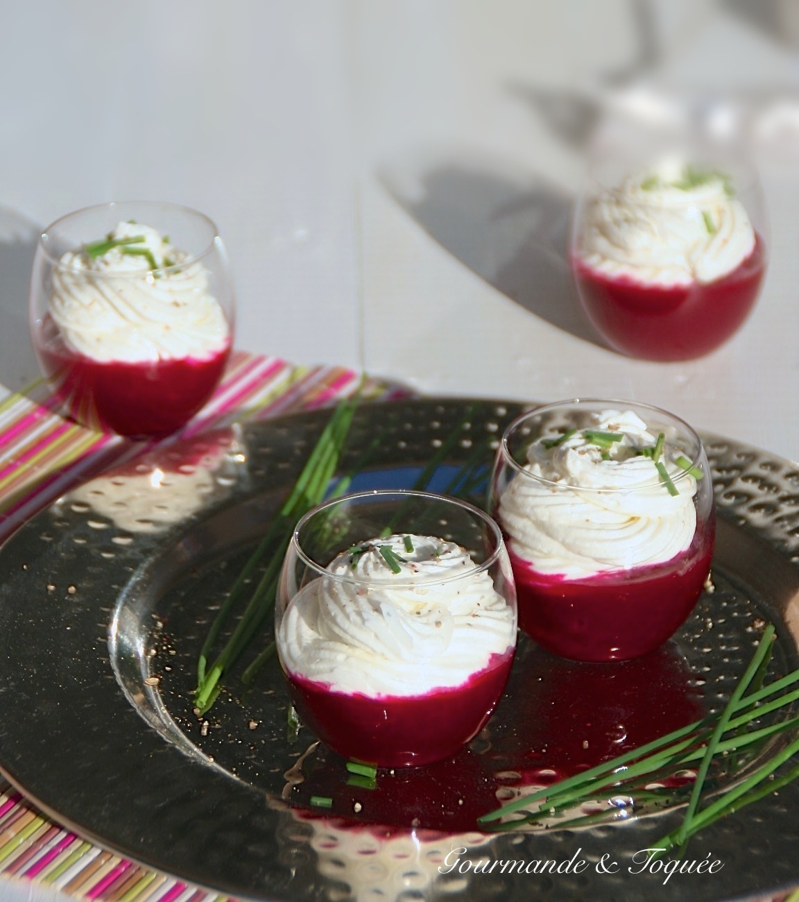 Gourmandeandtoquée Verrine De Betterave Mousse Au Chèvre