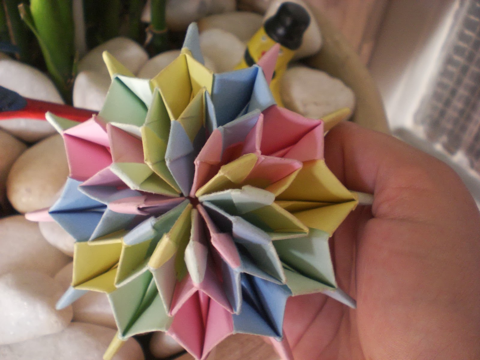 ARTEMANIA ORIGAMI: Origami com encaixe de peças.