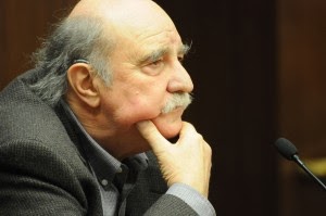 clicker training school: LA TEORIA DE LA DOMINANCIA “EL PERRO ALPHA"