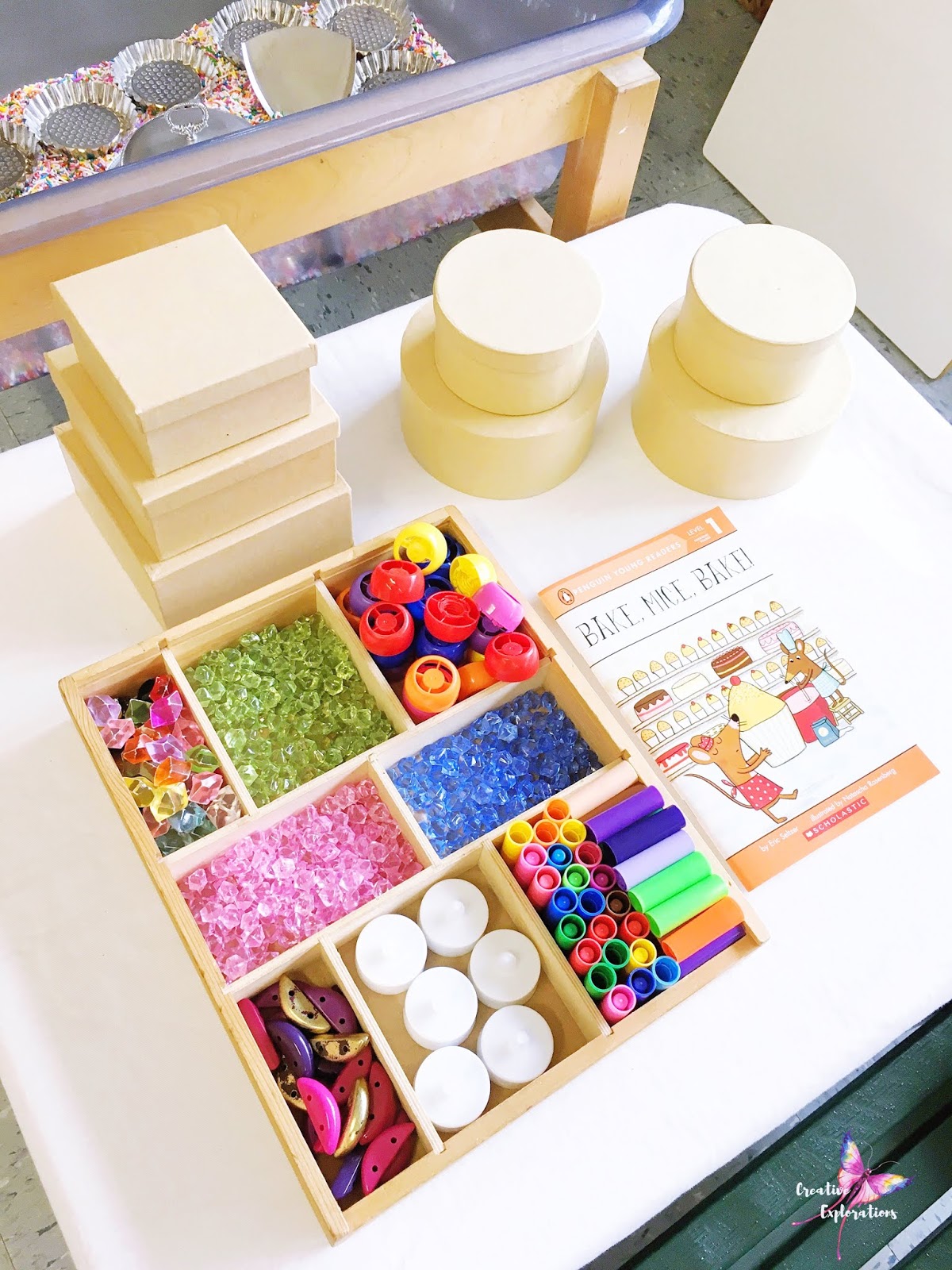 Creative Explorations MvH: Loose Parts Cake Play