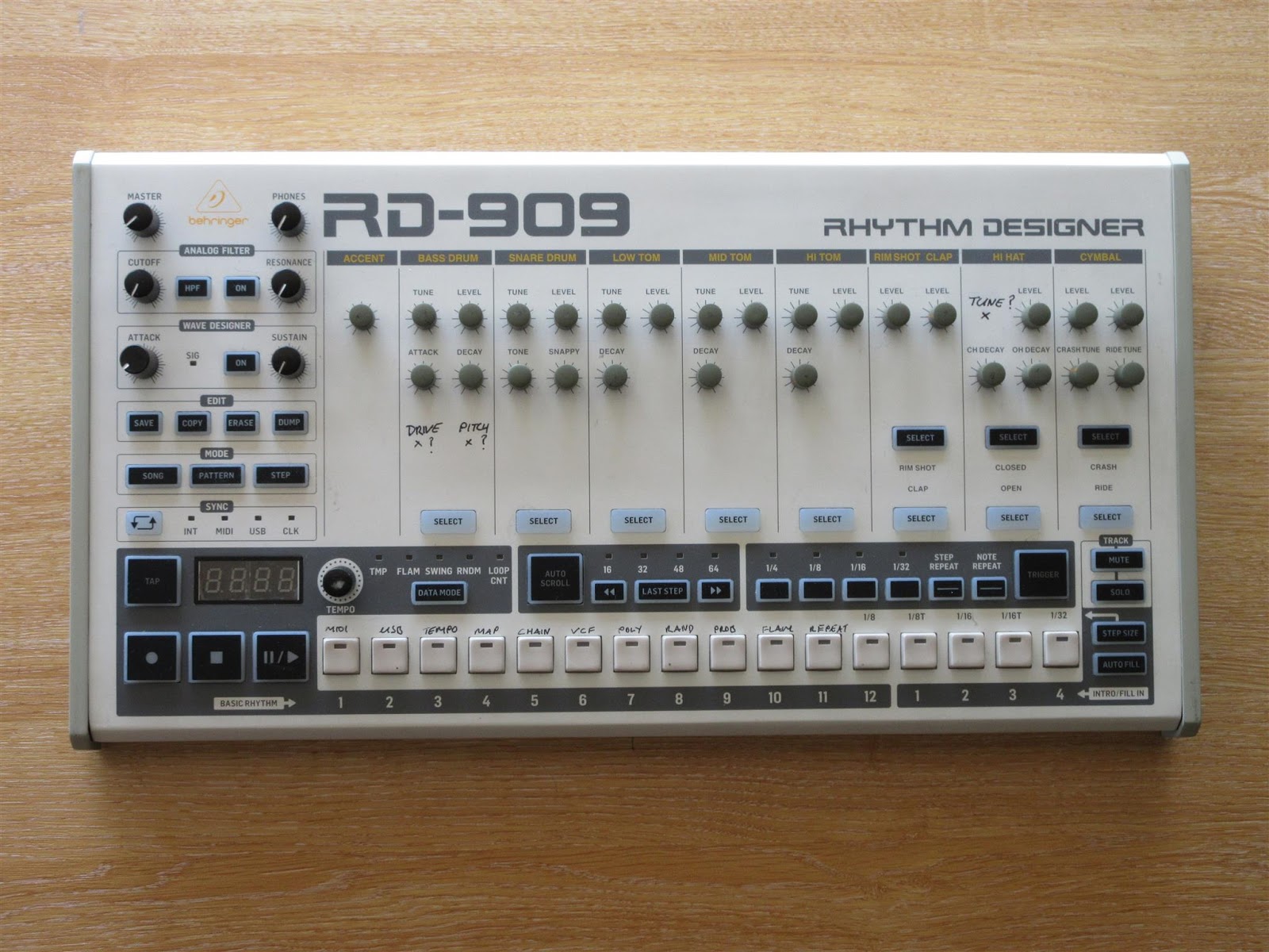 MATRIXSYNTH: New Behringer RD-909 Revealed on 9/09 - #909Day