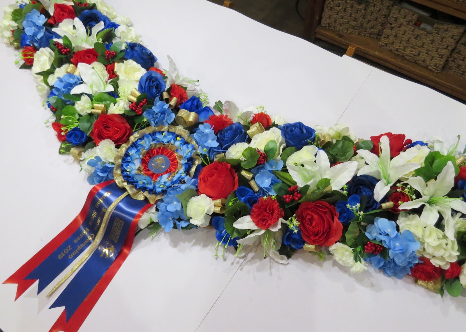 GARLANDS (FANCY SASHES)