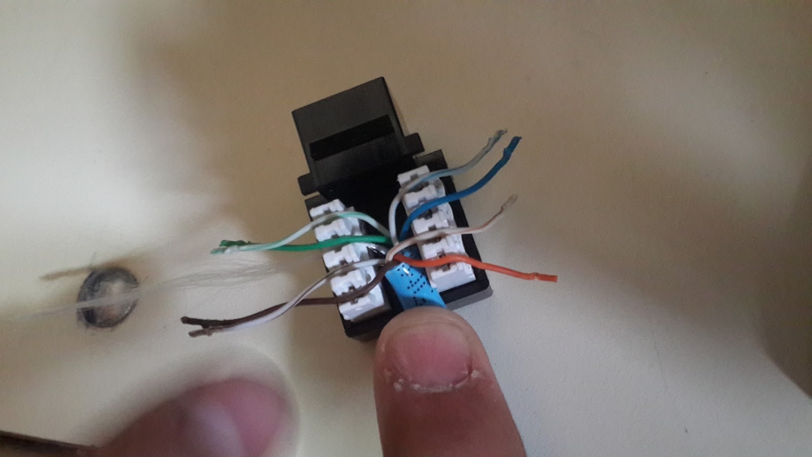 armado de ficha RJ45 HEMBRA