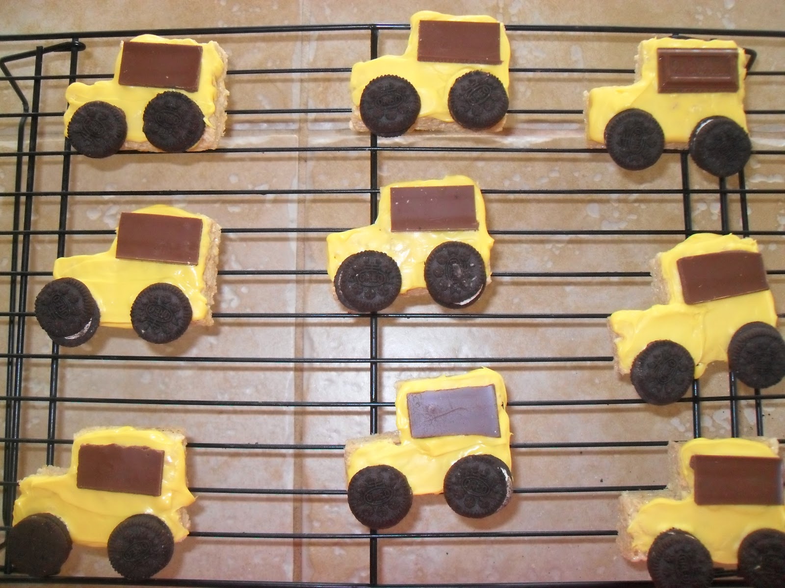 Creating Food for Fun: School Bus Treats