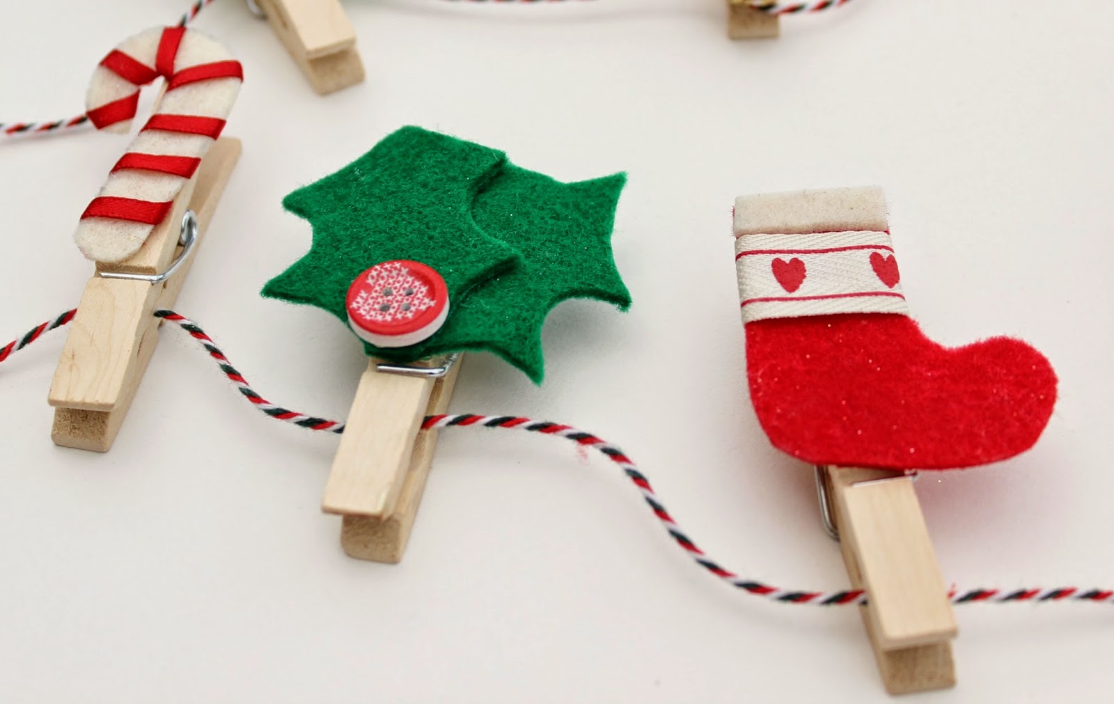 fizzi~jayne makes.... : Christmas Card String and Peg Tutorial....