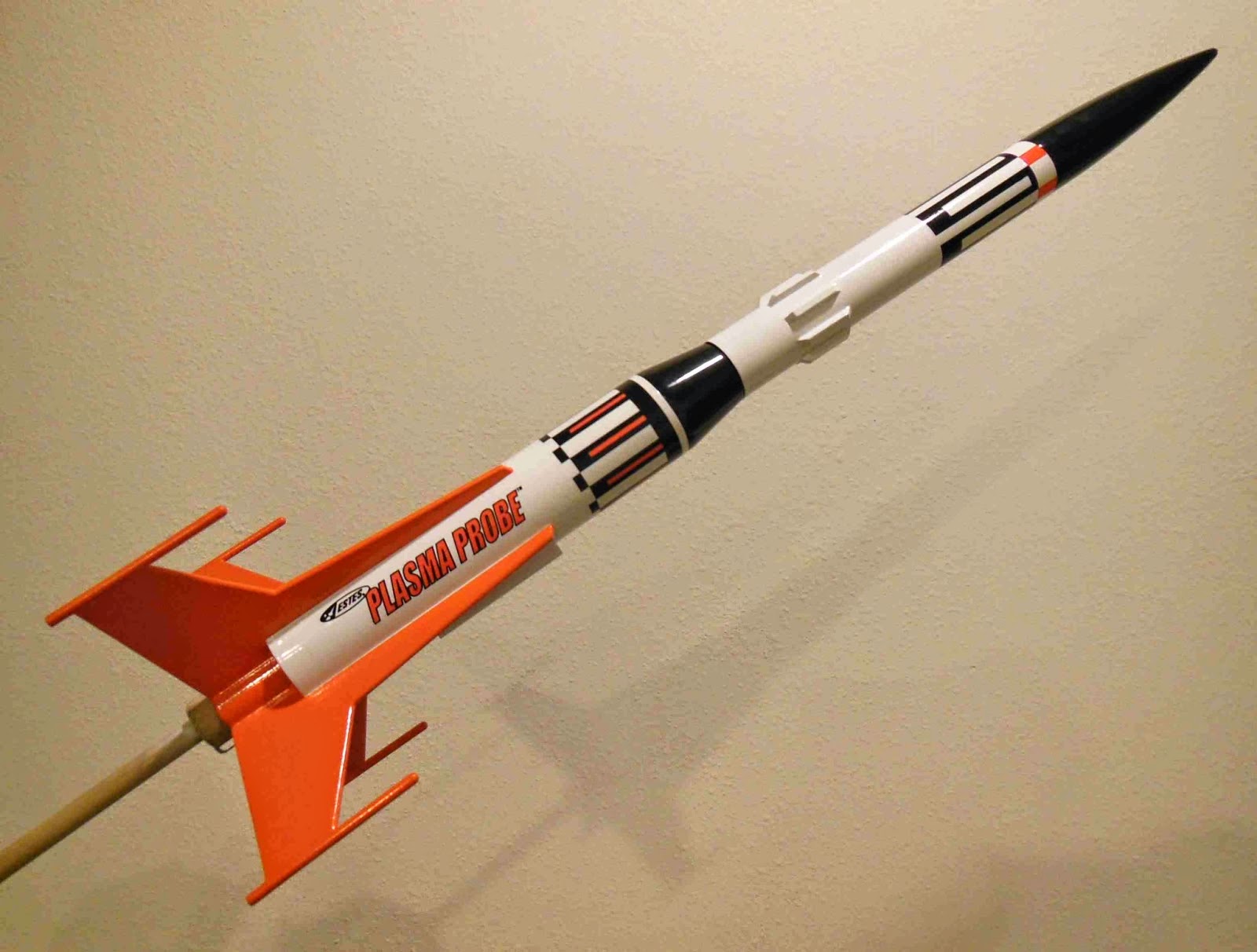 Model Rocket Building: Built PLASMA PROBE Listed on Ebay
