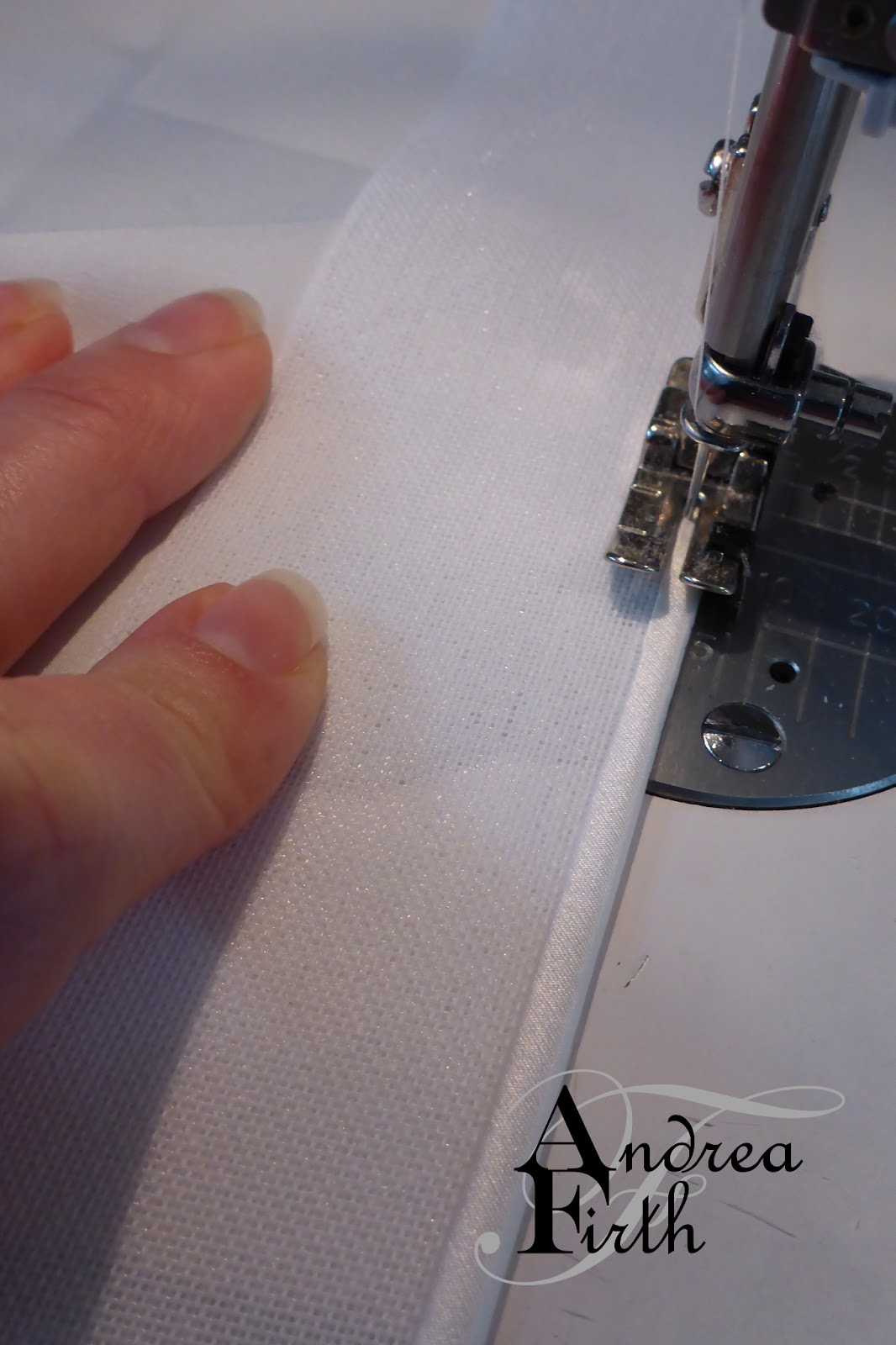 Obsessive Creativeness: Hemming Tutorial - The wonders of Ban-Rol