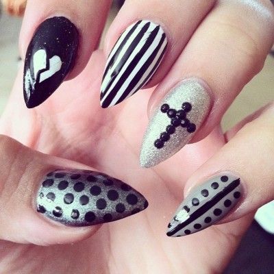 How to paint your nails: How to paint your nails perfectly