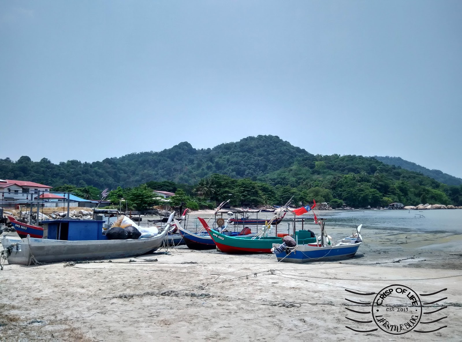 Cafe Pinggiran Laut @ Batu Maung, Penang - Crisp of Life - Penang Food ...