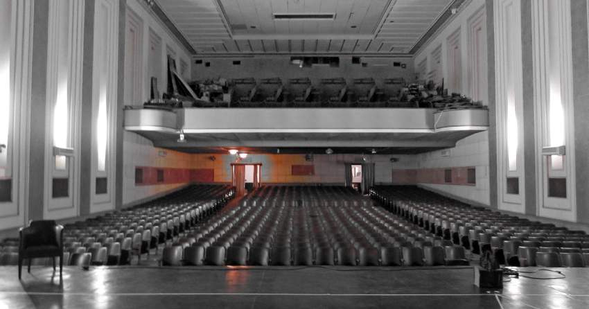 Cine Teatro Scala de Maputo de 1931 - sala interior e terraço