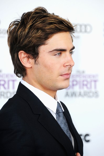 Hollywood Stars: Zac Efron Profile and Images