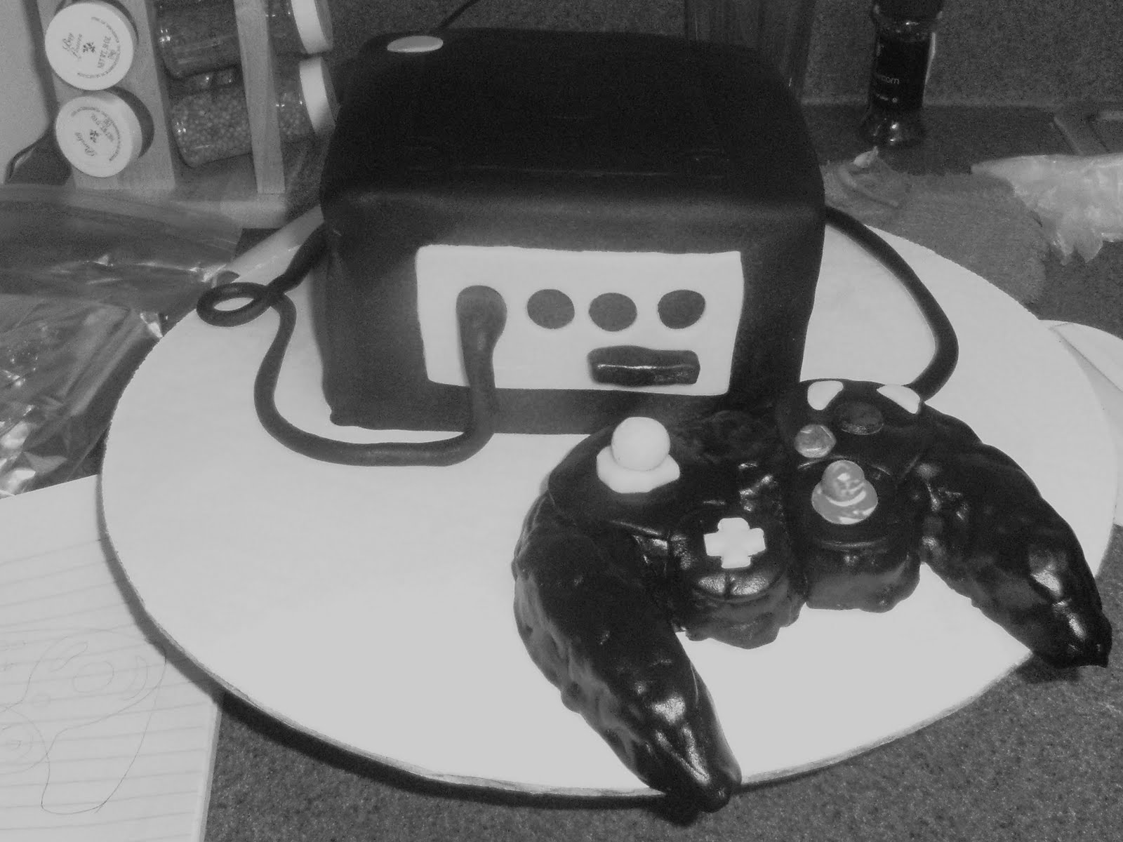 Diana's Cakes: Nemo Cake, Nintendo Gamecube Cake, Purse cake,and Toy ...