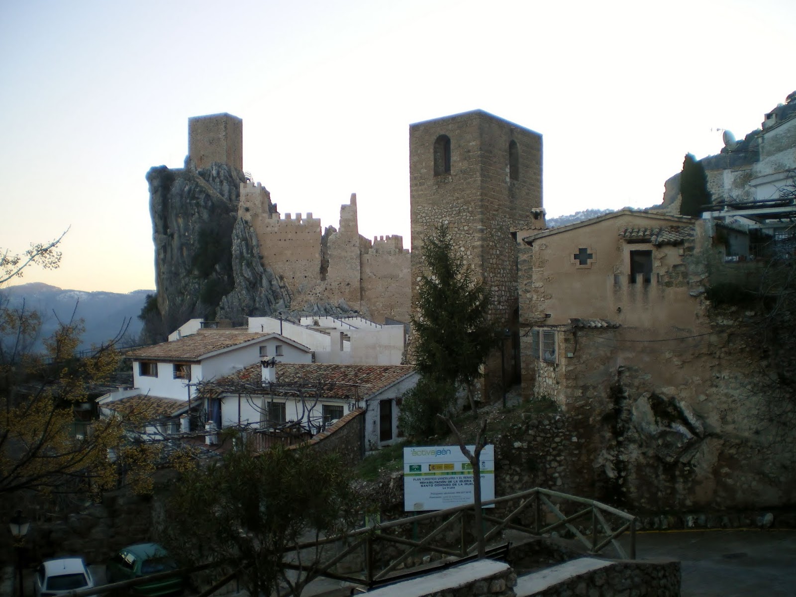 Club de Senderismo Los Escuderos de Rus (Jaen): LA IRUELA, CASTELLONES ...