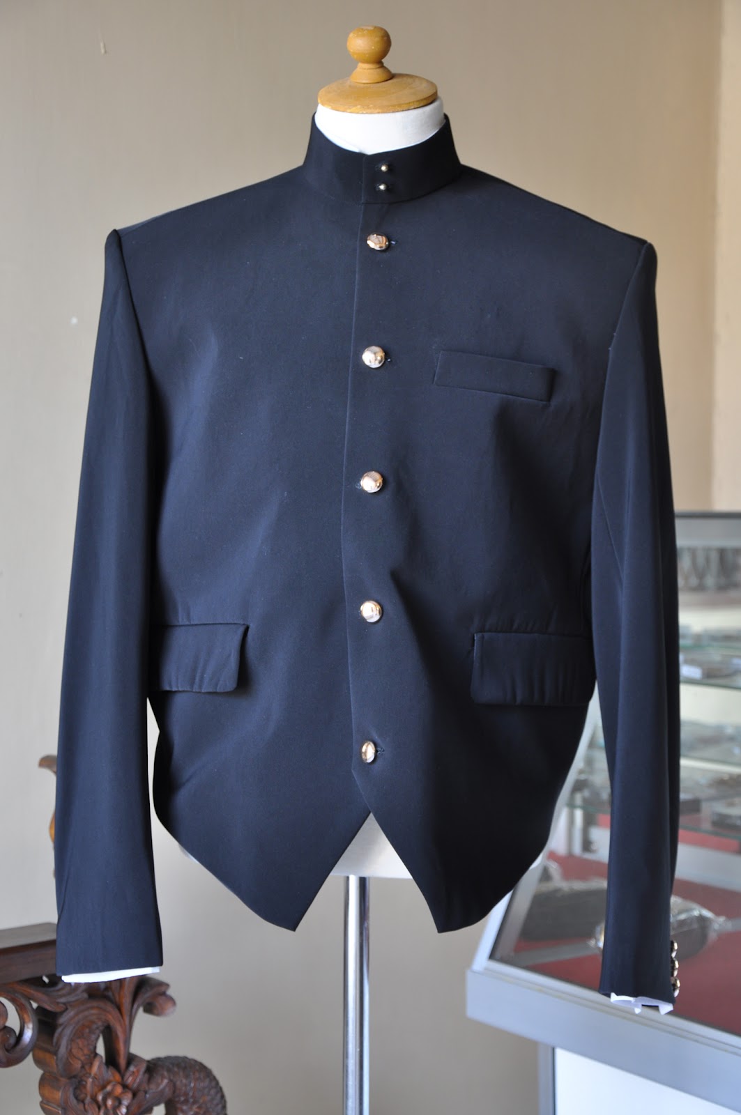 Seni dan Budaya Karaton Surakarta ~ PAGUYUBAN PAKOE BOEWONO