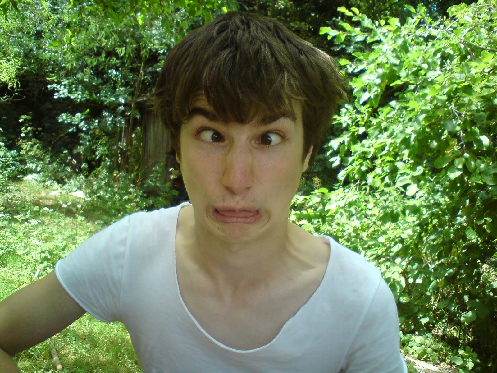 Retard face.: August 2011