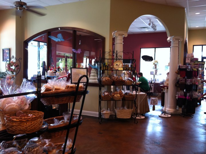 The Katy Critic: The Ambrosia Bakery (Baton Rouge, LA.)