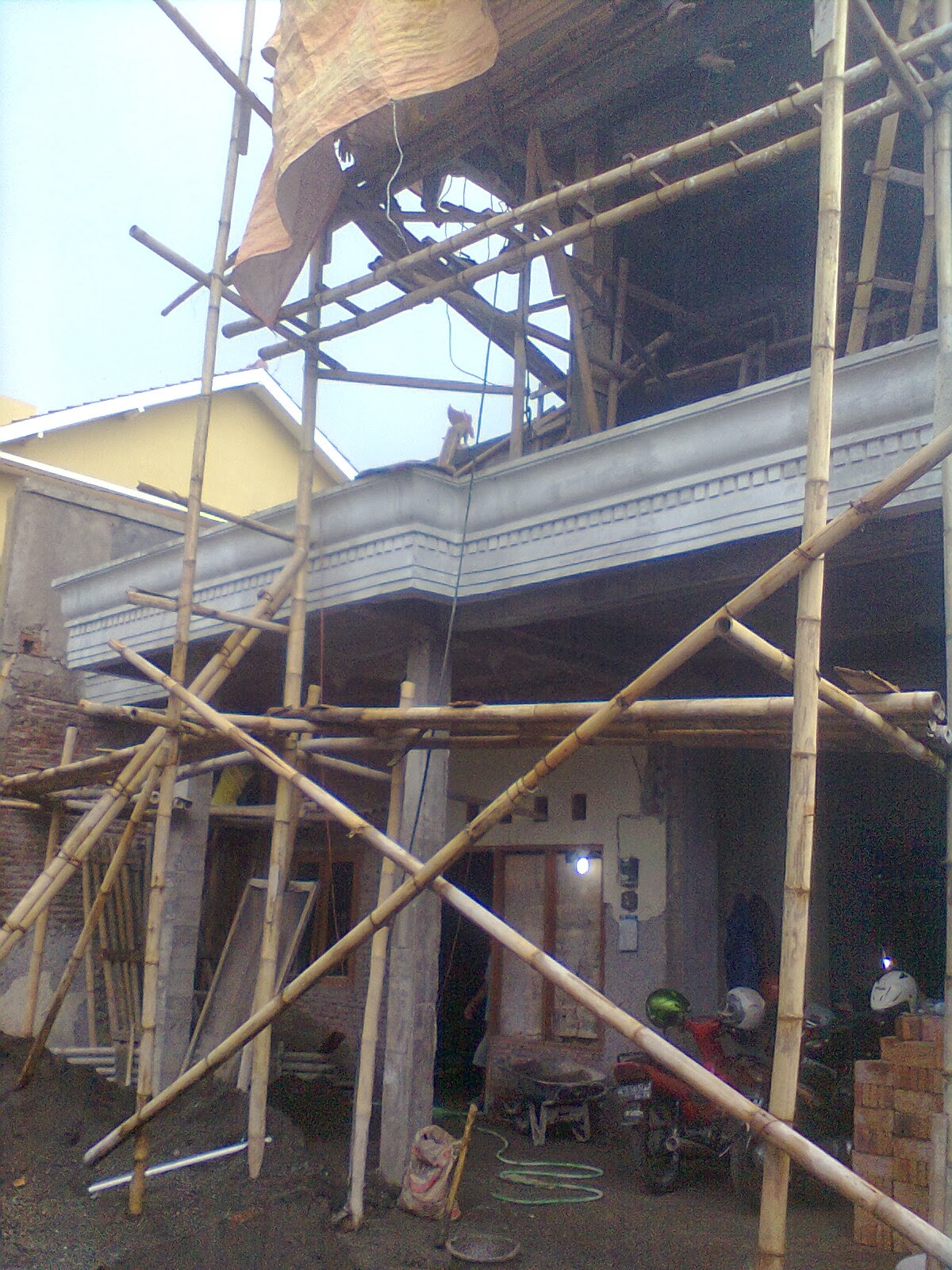 CANDRA TEHNIK GRC: Listplank