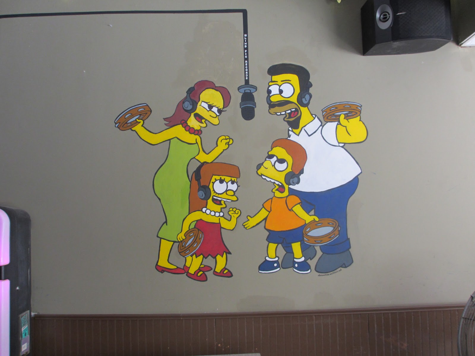 Microwaved Brains: The Simpsons: Moe's Tavern REAL???