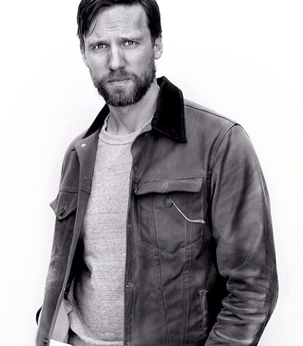 my new plaid pants: Gratuitous Teddy Sears