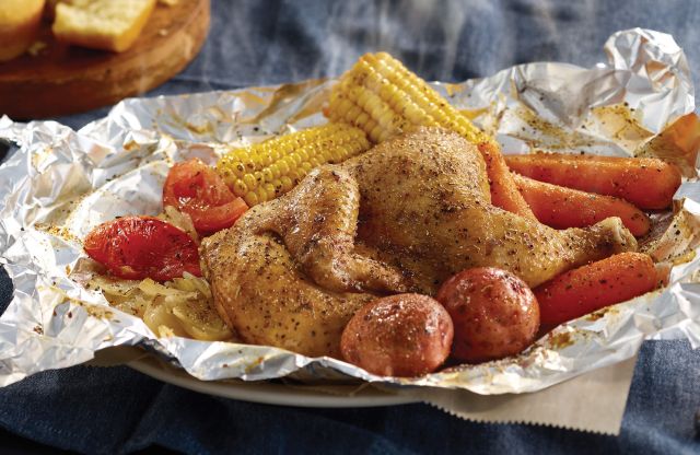 Cracker Barrel Brings Back Campfire Meals for Summer 2016