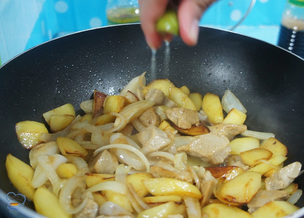 Pinay Panadera's Culinary Adventures: Ve-G-Choplets Adobo with Potatoes