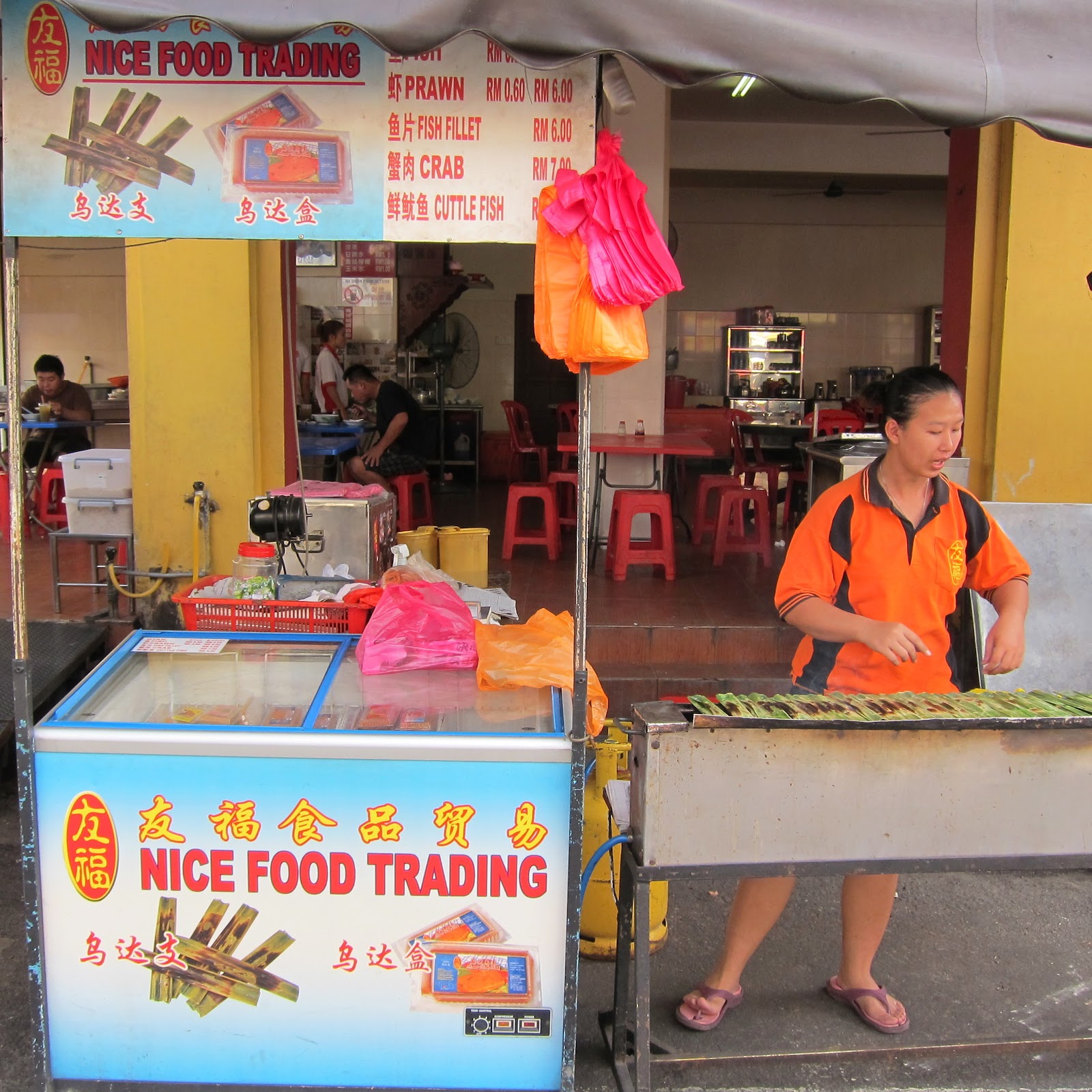 Muar Glutton Street Food Stalls, Johor 麻坡贪吃街 |Tony Johor Kaki Travels ...