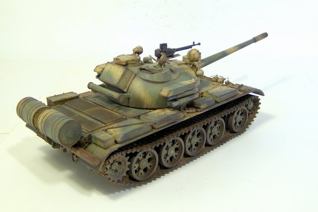 Gulumik Military Models: T-55AD1 1/35 UM - Gallery