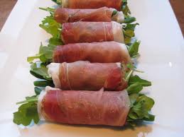 Livet i provinsen: Forret - lufttørret skinke med cream cheese og grønt