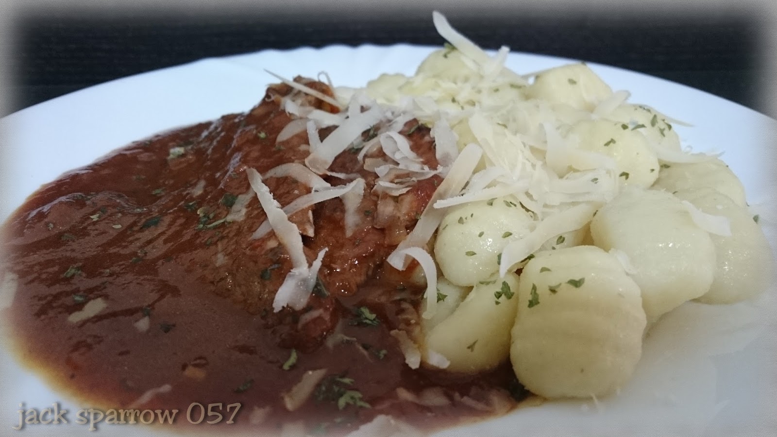 ...jebeš kuhara koji nema sto kila...: ...dalmatinska pašticada...