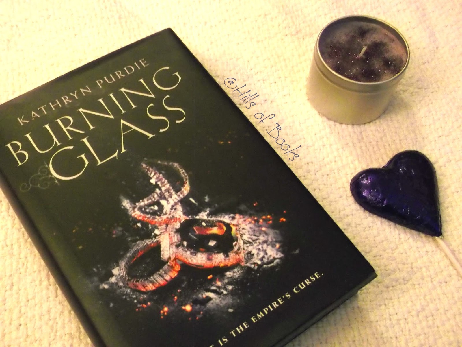 Hills of Books : BOOK REVIEW: Burning Glass (#1) by Kathryn Purdie