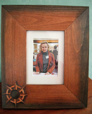 Wood Icing® Company: Wood Icing/Compass Stencil Project