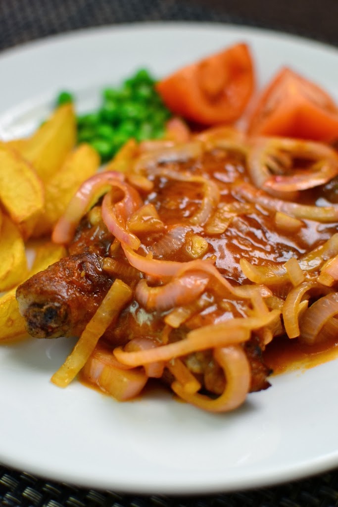 Through The Kitchen Door: Simple Hainanese Chicken Chop