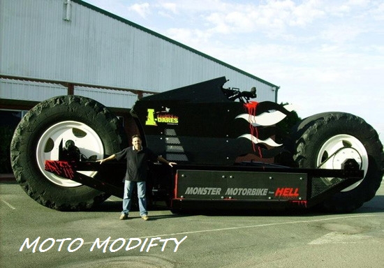 MOTOMODIFTY: the world's largest motorcycle